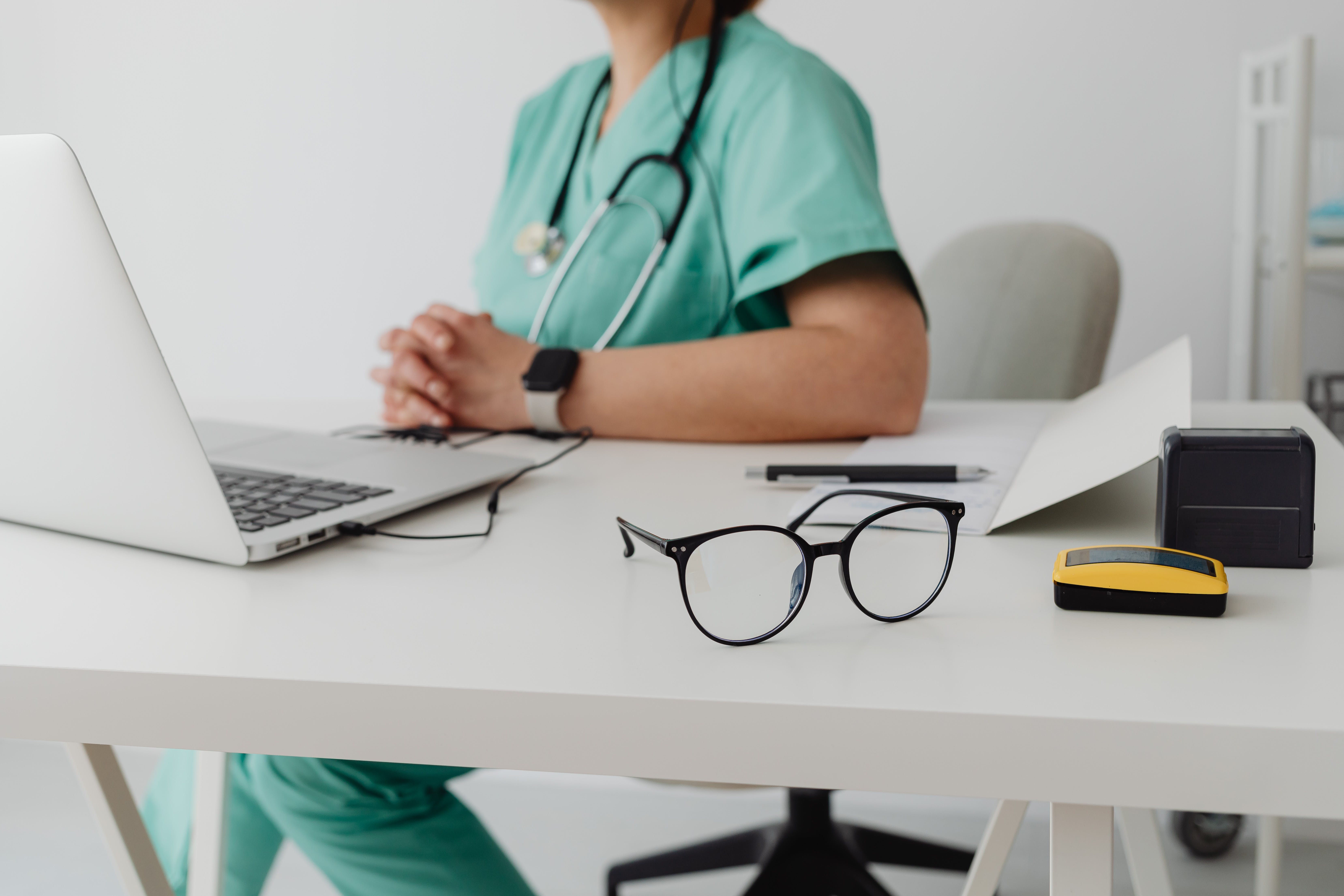 HealthEC cifra en 4,5 millones las potenciales víctimas tras filtración ...